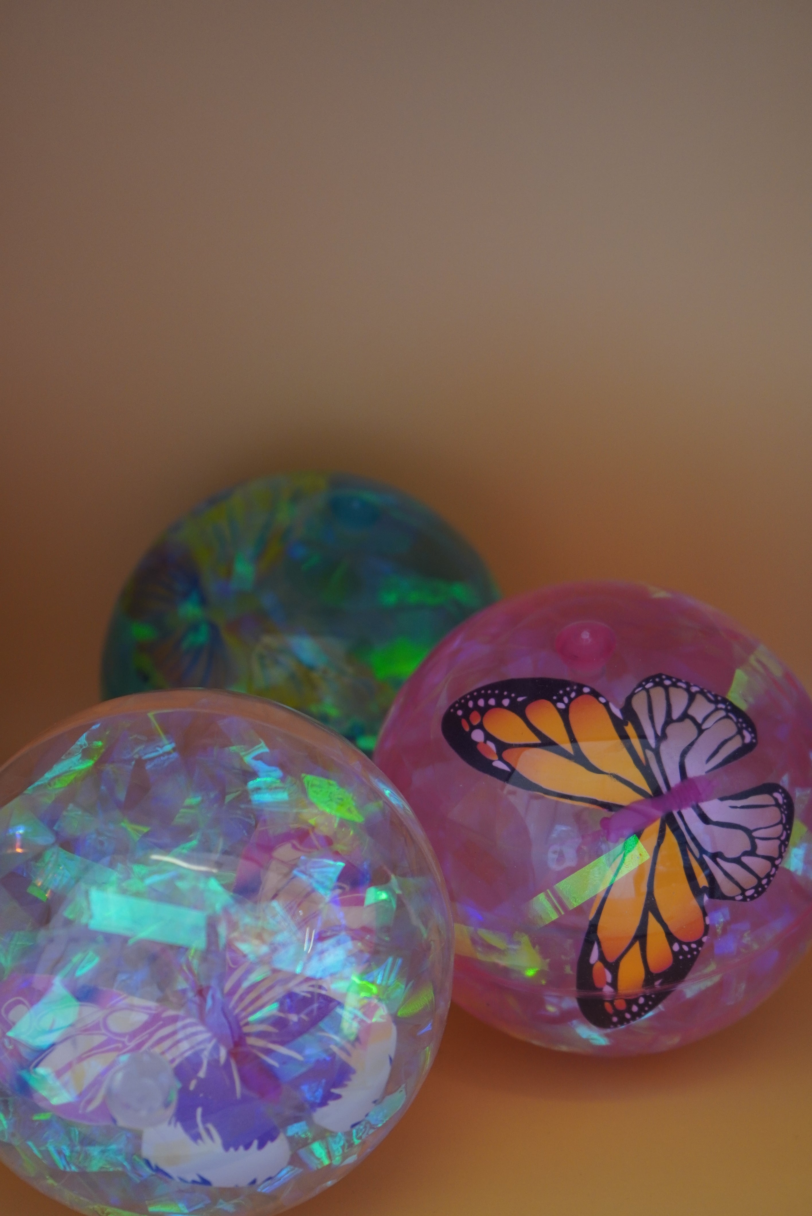 Bouncing Crystal Butterfly Ball Blue (6/Box) – Vachi