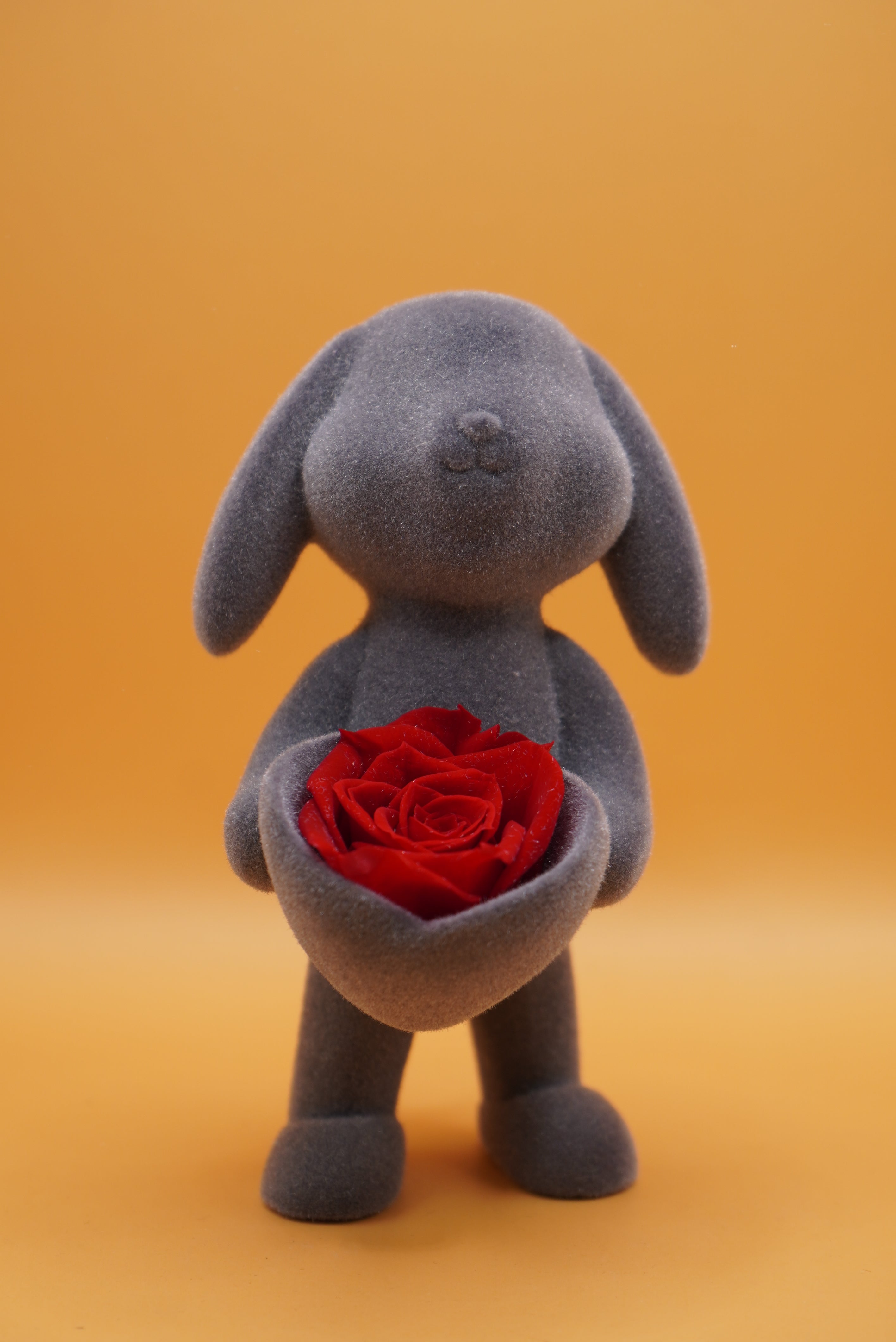 Flocking Bear Figurine Bunny with Red Rose – A Heartfelt Gift – Vachi