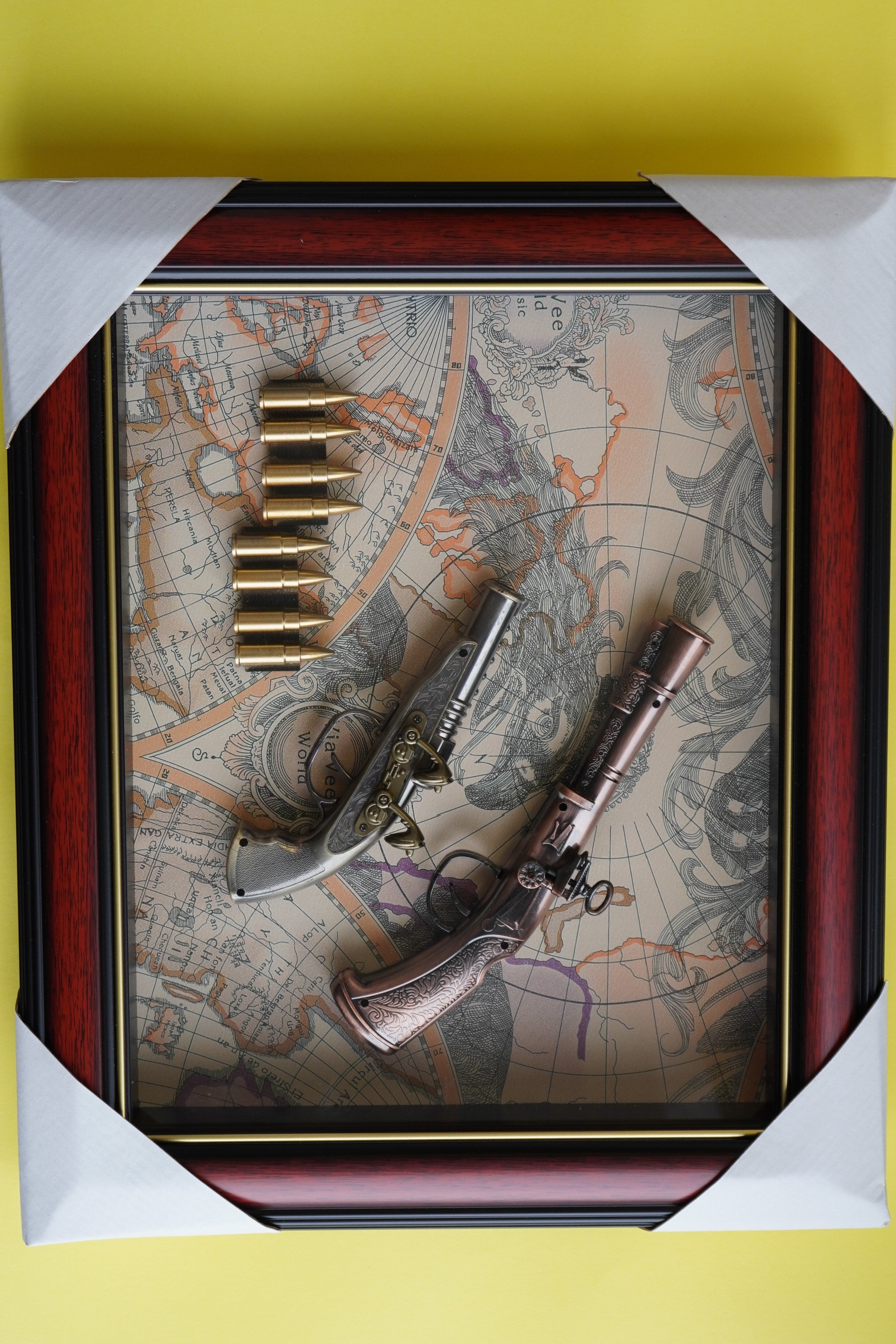 Vintage Dual Pistol Shadow Box Wall Decor – Vachi